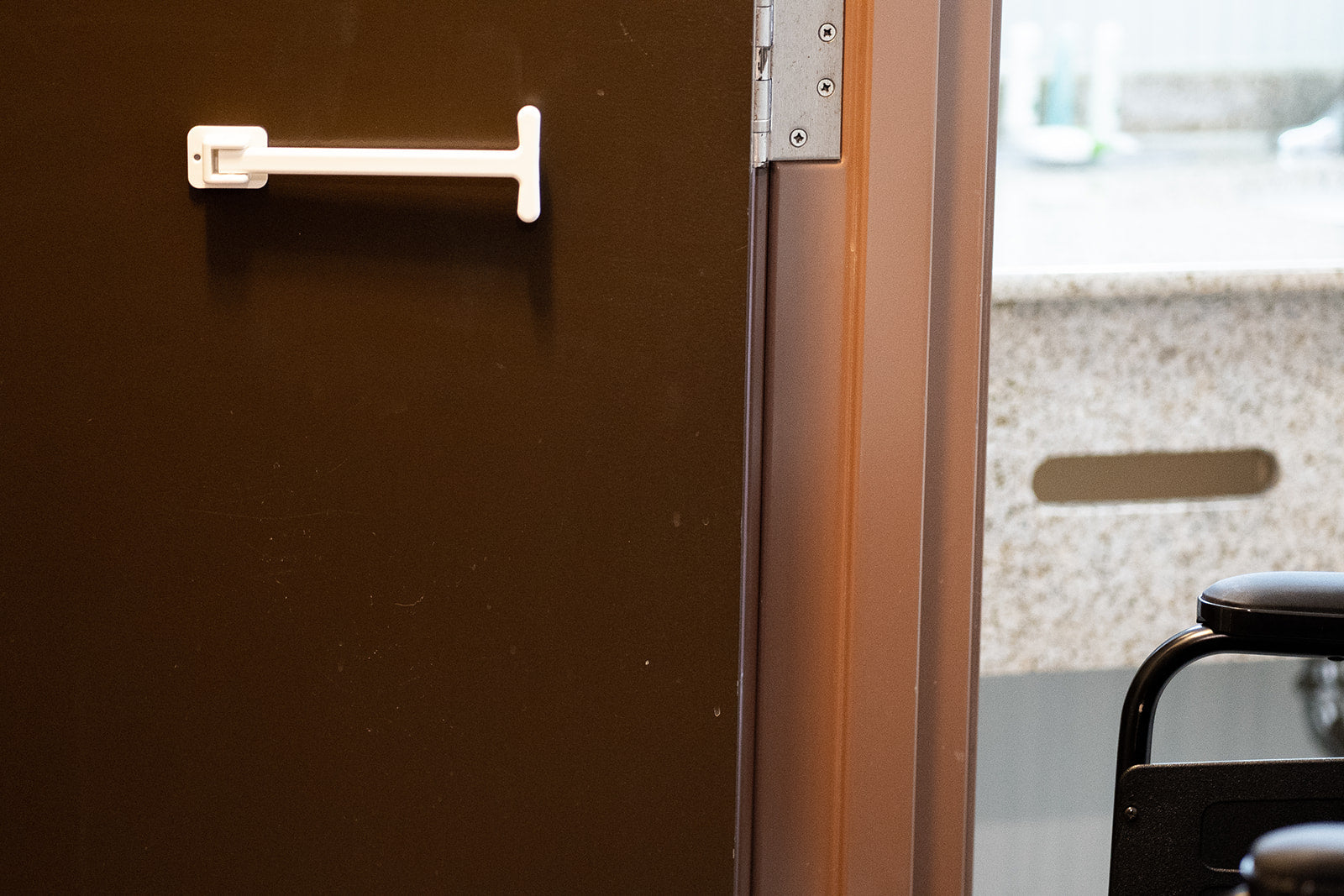 T-Pull Door Closer – Apache Adaptive Solutions